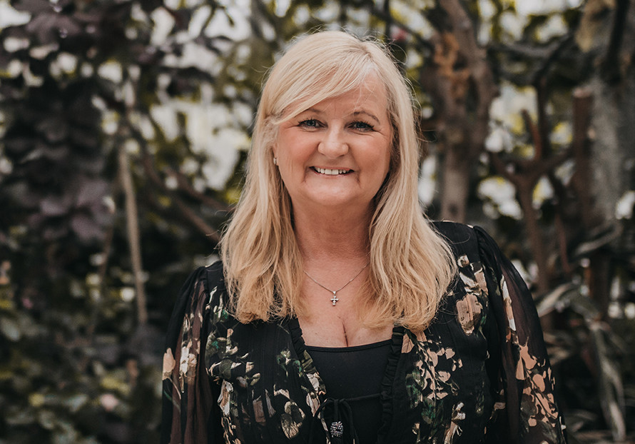 Moving On - Angela Preston